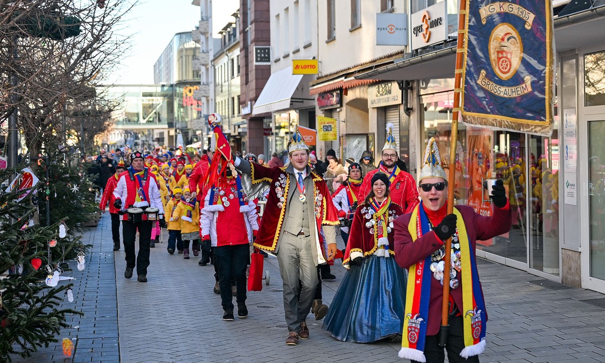 Hanau startet mit Flohmarkt, Retro Arcade und vielseitigem ...